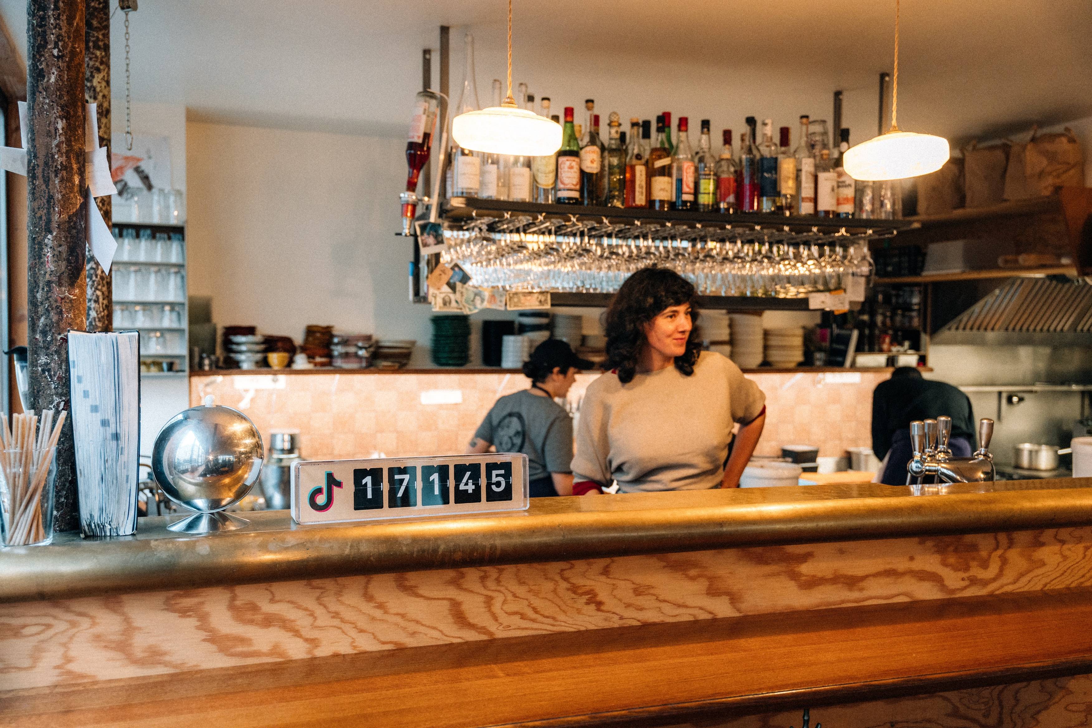 Smiirl. Discover - TikTok Counter, 5 Digits